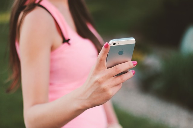 Cyberstalking Advice | Stay Safe: 1 In 3 Stalked Online